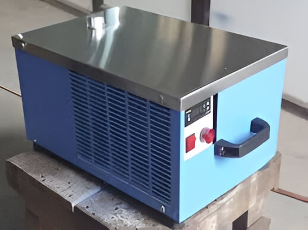 Laboratory Chiller manufacturers in India-Accumax India